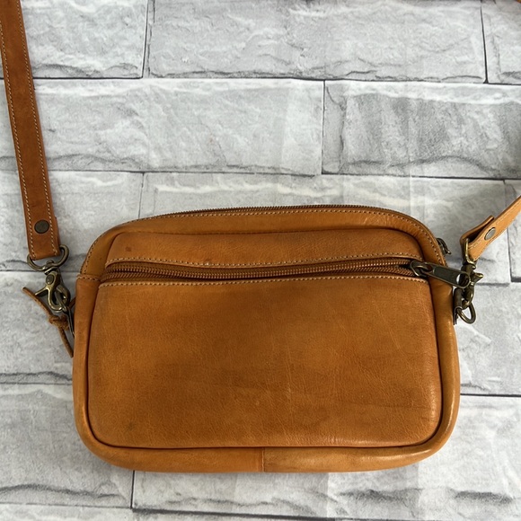 unbranded | Bags | Vintage Yellow Leather Crossbody Purse | Poshmark